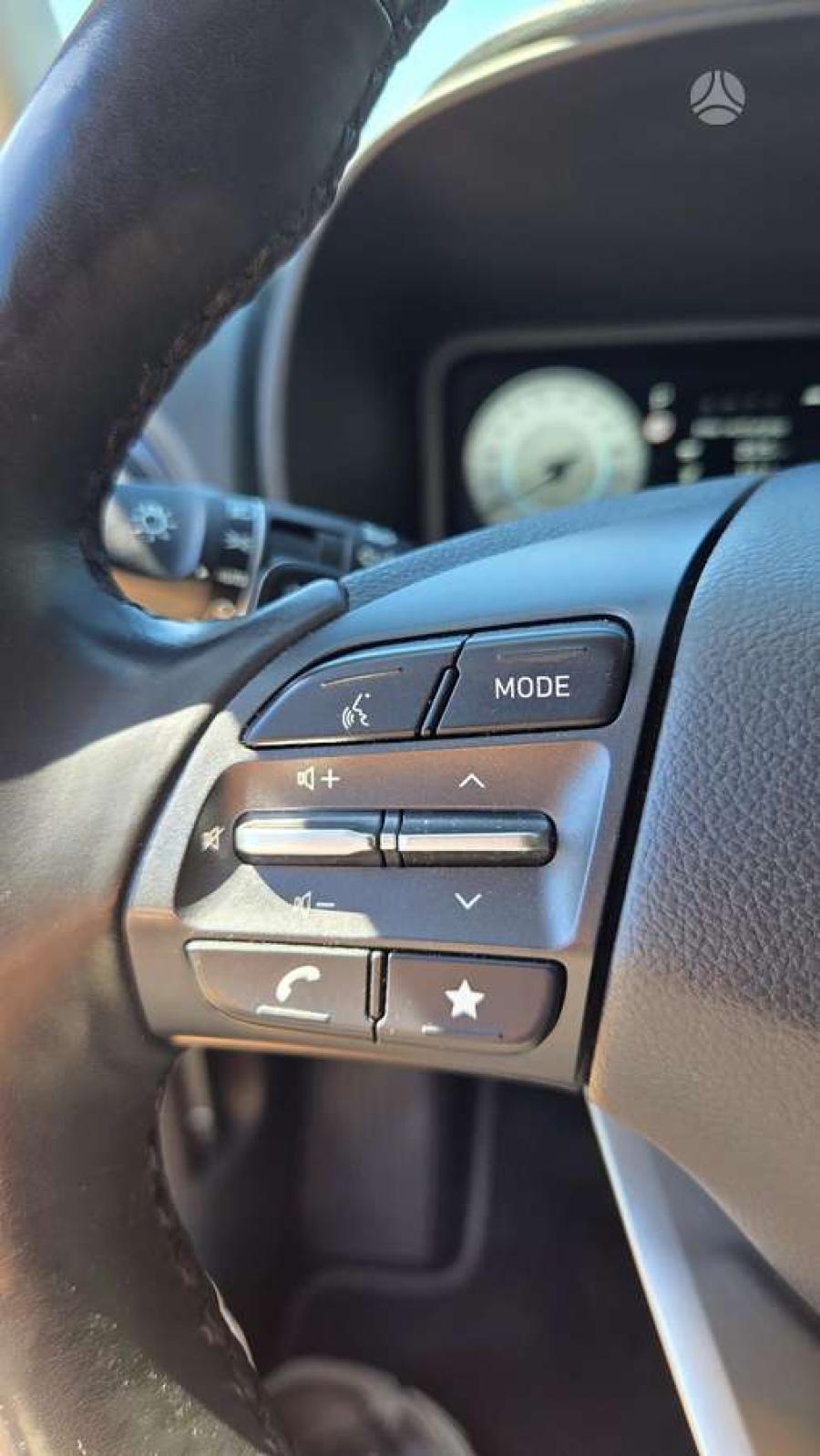 Sarkans Hyundai Kona 2020 Kėdainiai, ar dzinēja tilpumu 0.00 L un nobraukumu 148 tūkst. km par 17000 €, foto 18 vietnē AUTOMOTO.COM.LV