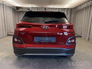 Red Hyundai Kona 2020 in Riga, with an engine capacity of 0.00 L and mileage of 125 thousand km for 16990 €, photo 6 on AUTOMOTO.COM.LV