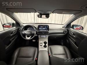 Red Hyundai Kona 2020 in Riga, with an engine capacity of 0.00 L and mileage of 125 thousand km for 16990 €, photo 8 on AUTOMOTO.COM.LV