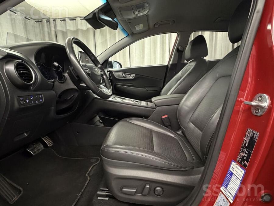 Red Hyundai Kona 2020 in Riga, with an engine capacity of 0.00 L and mileage of 125 thousand km for 16990 €, photo 9 on AUTOMOTO.COM.LV