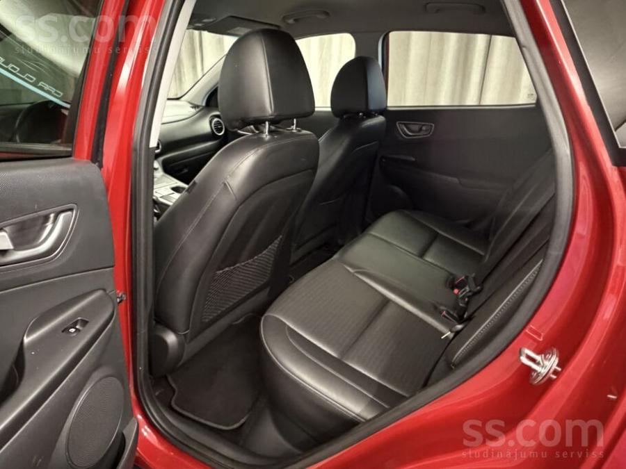 Red Hyundai Kona 2020 in Riga, with an engine capacity of 0.00 L and mileage of 125 thousand km for 16990 €, photo 20 on AUTOMOTO.COM.LV