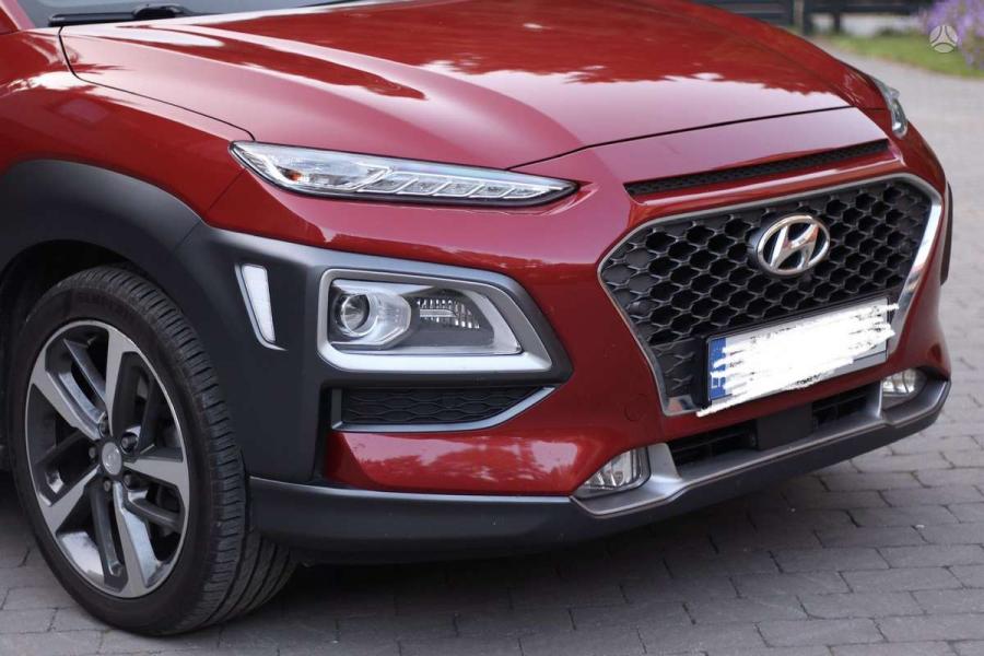 Red Hyundai Kona 2020 in Klaipeda, with an engine capacity of 1.59 L and mileage of 85 thousand km for 17000 €, photo 3 on AUTOMOTO.COM.LV