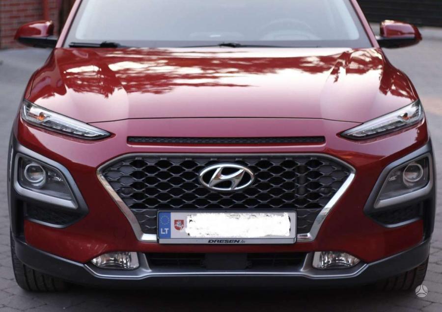Red Hyundai Kona 2020 in Klaipeda, with an engine capacity of 1.59 L and mileage of 85 thousand km for 17000 €, photo 4 on AUTOMOTO.COM.LV
