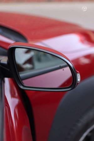 Red Hyundai Kona 2020 in Klaipeda, with an engine capacity of 1.59 L and mileage of 85 thousand km for 17000 €, photo 7 on AUTOMOTO.COM.LV