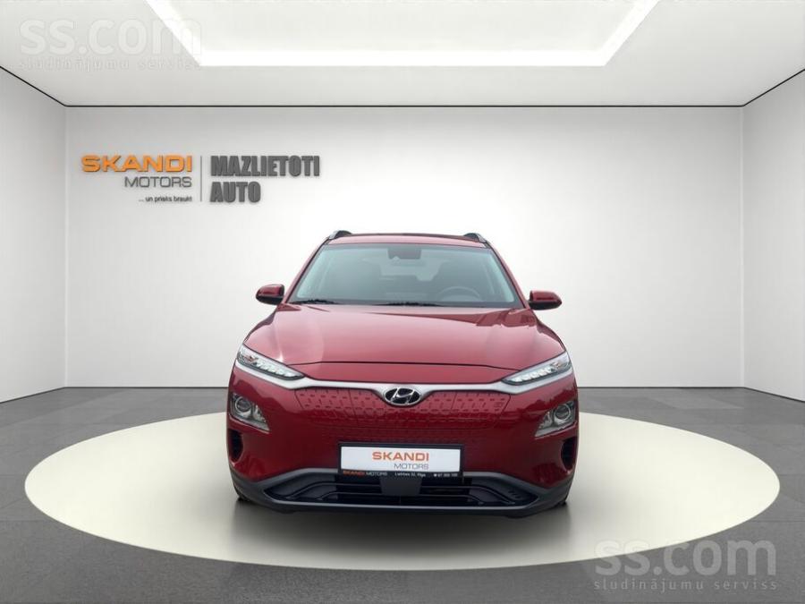 Sarkans Hyundai Kona 2021 Rīga, ar dzinēja tilpumu 0.00 L un nobraukumu 39 tūkst. km par 17490 €, foto 3 vietnē AUTOMOTO.COM.LV
