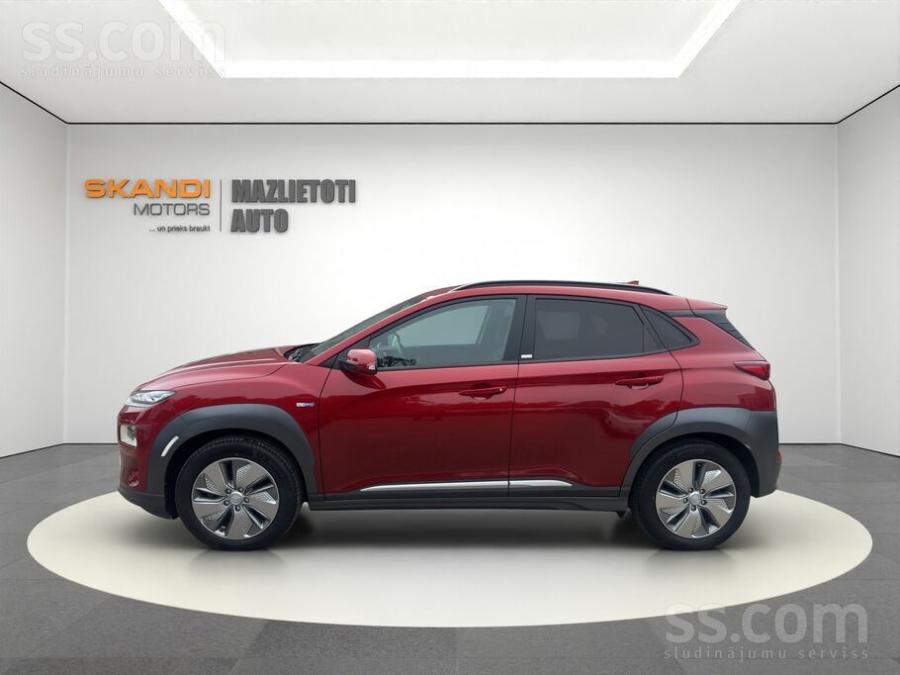 Sarkans Hyundai Kona 2021 Rīga, ar dzinēja tilpumu 0.00 L un nobraukumu 39 tūkst. km par 17490 €, foto 4 vietnē AUTOMOTO.COM.LV