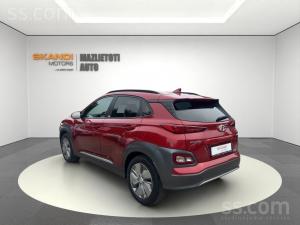 Sarkans Hyundai Kona 2021 Rīga, ar dzinēja tilpumu 0.00 L un nobraukumu 39 tūkst. km par 17490 €, foto 5 vietnē AUTOMOTO.COM.LV