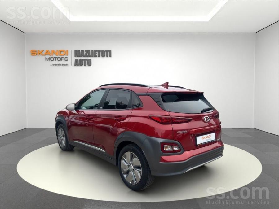 Sarkans Hyundai Kona 2021 Rīga, ar dzinēja tilpumu 0.00 L un nobraukumu 39 tūkst. km par 17490 €, foto 5 vietnē AUTOMOTO.COM.LV
