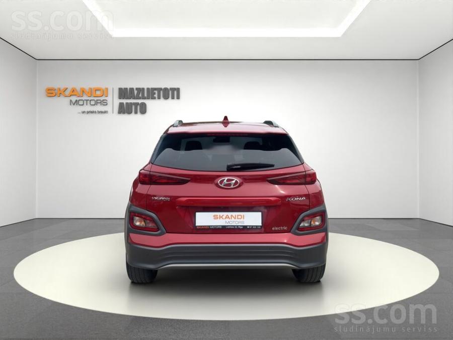 Sarkans Hyundai Kona 2021 Rīga, ar dzinēja tilpumu 0.00 L un nobraukumu 39 tūkst. km par 17490 €, foto 6 vietnē AUTOMOTO.COM.LV