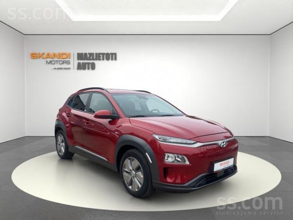Red Hyundai Kona 2021 in Riga, with an engine capacity of 0.00 L and mileage of 39 thousand km for 17490 €, photo 8 on AUTOMOTO.COM.LV