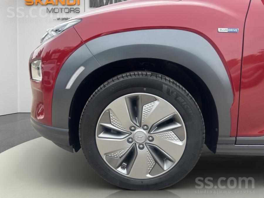 Sarkans Hyundai Kona 2021 Rīga, ar dzinēja tilpumu 0.00 L un nobraukumu 39 tūkst. km par 17490 €, foto 19 vietnē AUTOMOTO.COM.LV