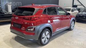 Red Hyundai Kona 2021 in Riga, with an engine capacity of 0.00 L and mileage of 77 thousand km for 21990 €, photo 4 on AUTOMOTO.COM.LV