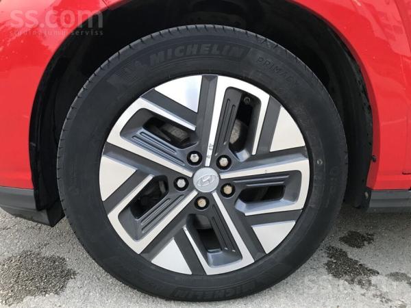 Sarkans Hyundai Kona 2021 Rīga, ar dzinēja tilpumu 0.00 L un nobraukumu 64 tūkst. km par 14900 €, foto 6 vietnē AUTOMOTO.COM.LV