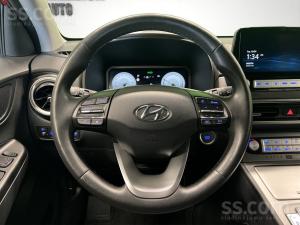 Sarkans Hyundai Kona 2022 Rīga, ar dzinēja tilpumu 1.00 L un nobraukumu 30 tūkst. km par 22490 €, foto 12 vietnē AUTOMOTO.COM.LV