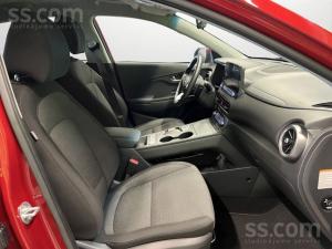 Sarkans Hyundai Kona 2022 Rīga, ar dzinēja tilpumu 1.00 L un nobraukumu 30 tūkst. km par 22490 €, foto 19 vietnē AUTOMOTO.COM.LV