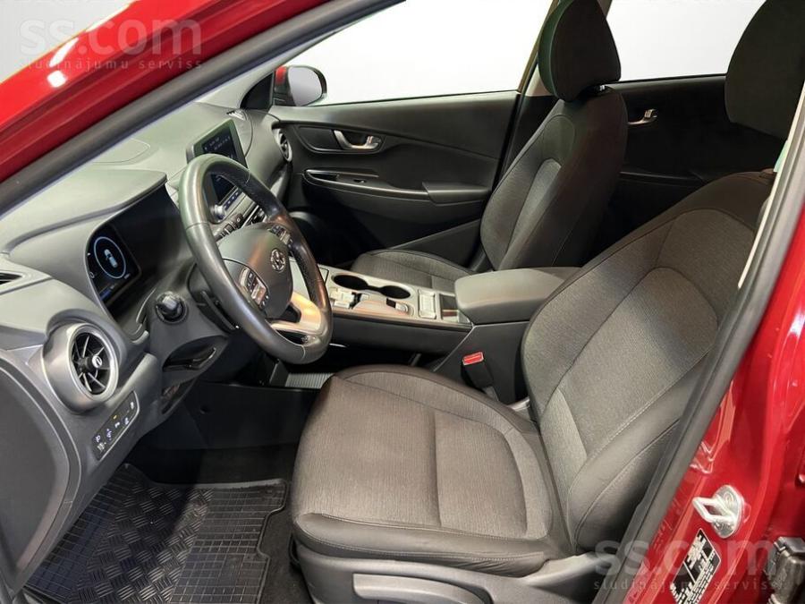 Sarkans Hyundai Kona 2022 Rīga, ar dzinēja tilpumu 0.00 L un nobraukumu 24 tūkst. km par 21990 €, foto 11 vietnē AUTOMOTO.COM.LV