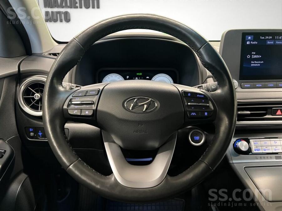 Sarkans Hyundai Kona 2022 Rīga, ar dzinēja tilpumu 0.00 L un nobraukumu 24 tūkst. km par 21990 €, foto 12 vietnē AUTOMOTO.COM.LV