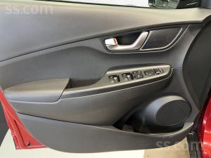 Sarkans Hyundai Kona 2022 Rīga, ar dzinēja tilpumu 0.00 L un nobraukumu 24 tūkst. km par 21990 €, foto 14 vietnē AUTOMOTO.COM.LV