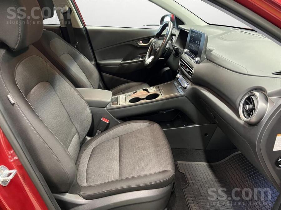 Sarkans Hyundai Kona 2022 Rīga, ar dzinēja tilpumu 0.00 L un nobraukumu 24 tūkst. km par 21990 €, foto 20 vietnē AUTOMOTO.COM.LV