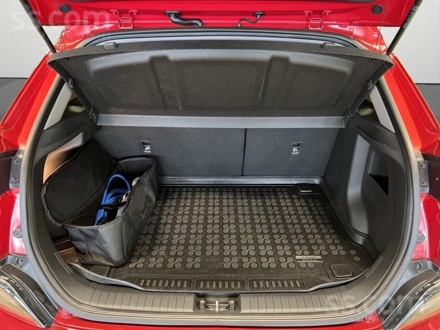 Sarkans Hyundai Kona 2022 Rīga, ar dzinēja tilpumu 0.00 L un nobraukumu 24 tūkst. km par 21990 €, foto 21 vietnē AUTOMOTO.COM.LV