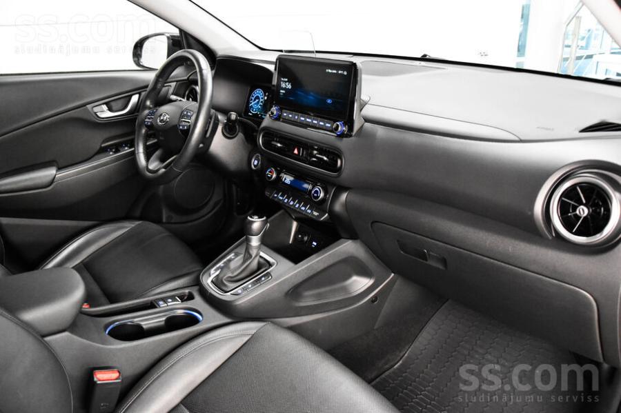Red Hyundai Kona 2022 in Riga, with an engine capacity of 1.60 L and mileage of 37 thousand km for 20990 €, photo 17 on AUTOMOTO.COM.LV