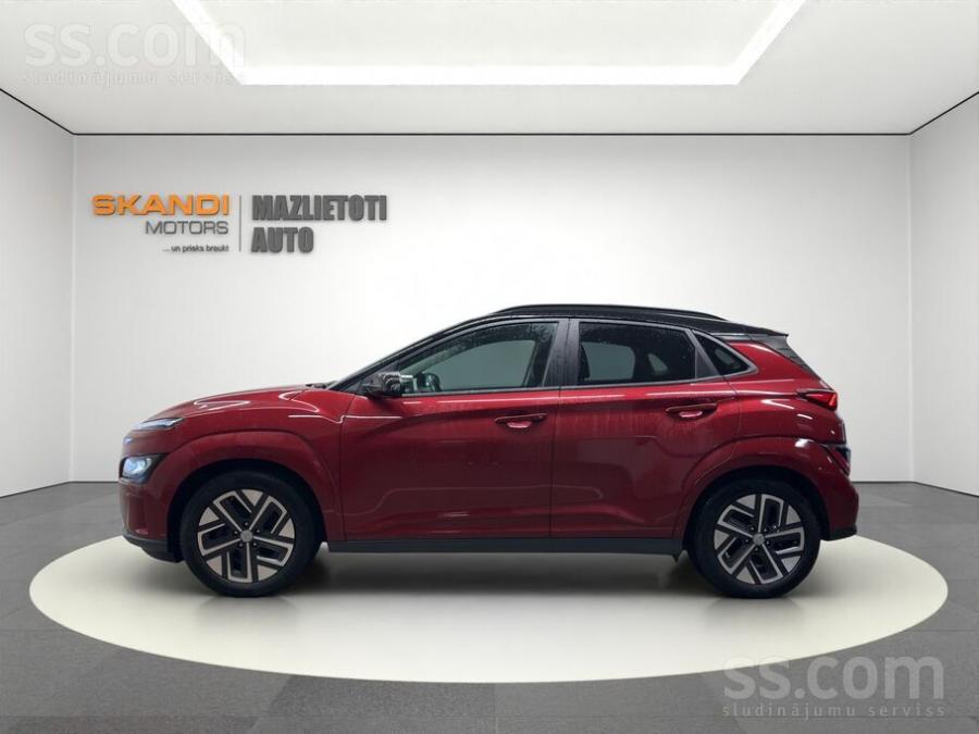 Sarkans Hyundai Kona 2023 Rīga, ar dzinēja tilpumu 0.00 L un nobraukumu 47 tūkst. km par 24290 €, foto 3 vietnē AUTOMOTO.COM.LV