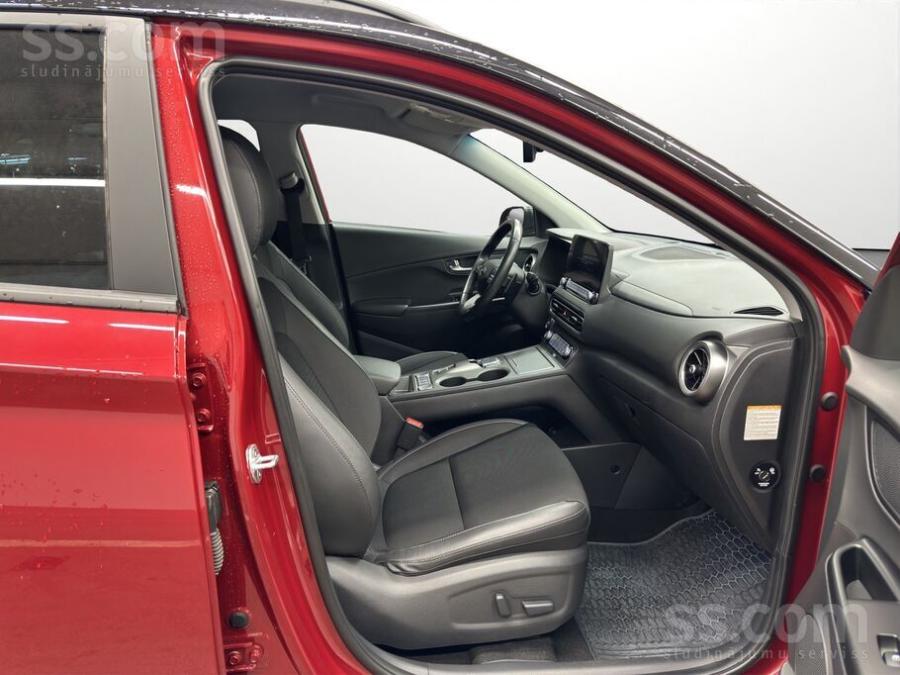 Sarkans Hyundai Kona 2023 Rīga, ar dzinēja tilpumu 0.00 L un nobraukumu 47 tūkst. km par 24290 €, foto 15 vietnē AUTOMOTO.COM.LV