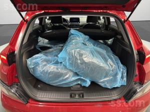 Sarkans Hyundai Kona 2023 Rīga, ar dzinēja tilpumu 0.00 L un nobraukumu 47 tūkst. km par 24290 €, foto 16 vietnē AUTOMOTO.COM.LV