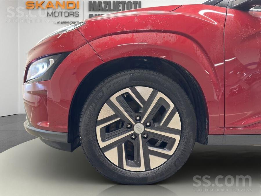 Sarkans Hyundai Kona 2023 Rīga, ar dzinēja tilpumu 0.00 L un nobraukumu 47 tūkst. km par 24290 €, foto 17 vietnē AUTOMOTO.COM.LV