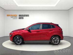 Sarkans Hyundai Kona 2023 Rīga, ar dzinēja tilpumu 0.00 L un nobraukumu 21 tūkst. km par 23990 €, foto 4 vietnē AUTOMOTO.COM.LV