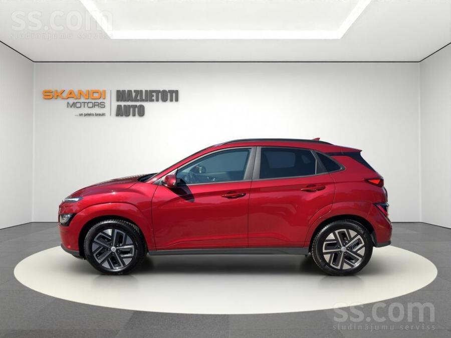 Sarkans Hyundai Kona 2023 Rīga, ar dzinēja tilpumu 0.00 L un nobraukumu 21 tūkst. km par 23990 €, foto 4 vietnē AUTOMOTO.COM.LV