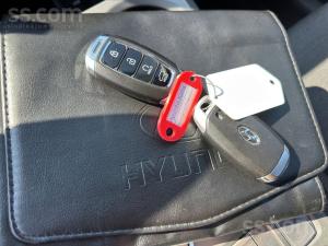 Sarkans Hyundai Kona 2023 Rīga, ar dzinēja tilpumu 0.00 L un nobraukumu 21 tūkst. km par 23990 €, foto 21 vietnē AUTOMOTO.COM.LV