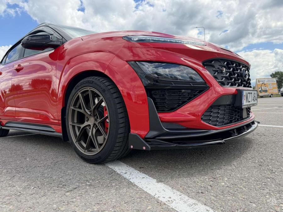 Sarkans Hyundai Kona 2024 Viļņa, ar dzinēja tilpumu 2.00 L un nobraukumu 22 tūkst. km par 30000 €, foto 10 vietnē AUTOMOTO.COM.LV