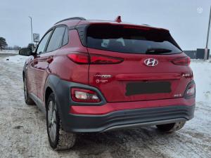 Red Hyundai Kona 2020 in Klaipeda, with an engine capacity of 0.00 L and mileage of 278 thousand km for 9999 €, photo 4 on AUTOMOTO.COM.LV