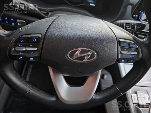 Sarkans Hyundai Kona 2020 Rīga, ar dzinēja tilpumu 1.60 L un nobraukumu 146 tūkst. km par 16500 €, foto 10 vietnē AUTOMOTO.COM.LV