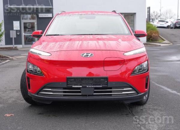 Sarkans Hyundai Kona 2021 Rīga, ar dzinēja tilpumu 0.00 L un nobraukumu 32 tūkst. km par 15300 €, foto 6 vietnē AUTOMOTO.COM.LV