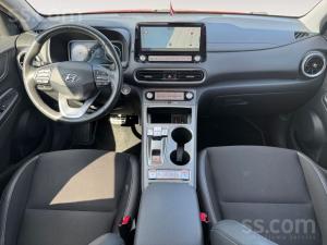 Sarkans Hyundai Kona 2023 Rīga, ar dzinēja tilpumu 1.00 L un nobraukumu 64 tūkst. km par 22500 €, foto 9 vietnē AUTOMOTO.COM.LV