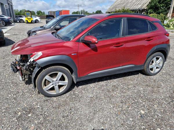 Sarkans Hyundai Kona 2019 Marijampole, ar dzinēja tilpumu 0.00 L un nobraukumu 211 tūkst. km par 8500 €, foto 2 vietnē AUTOMOTO.COM.LV