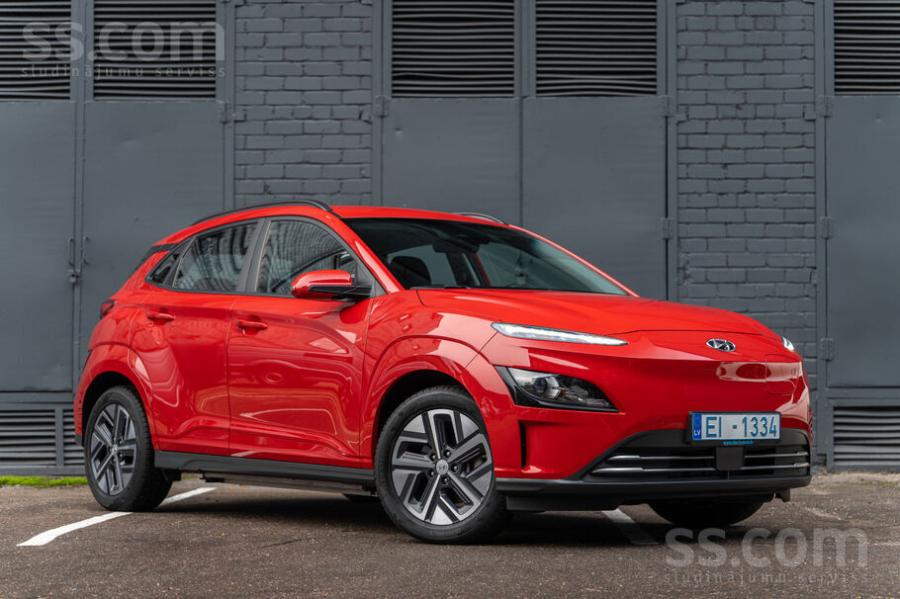 Balts Hyundai Kona 2022 Rīga, ar dzinēja tilpumu 0.00 L un nobraukumu 8 tūkst. km par 23900 €, foto 5 vietnē AUTOMOTO.COM.LV