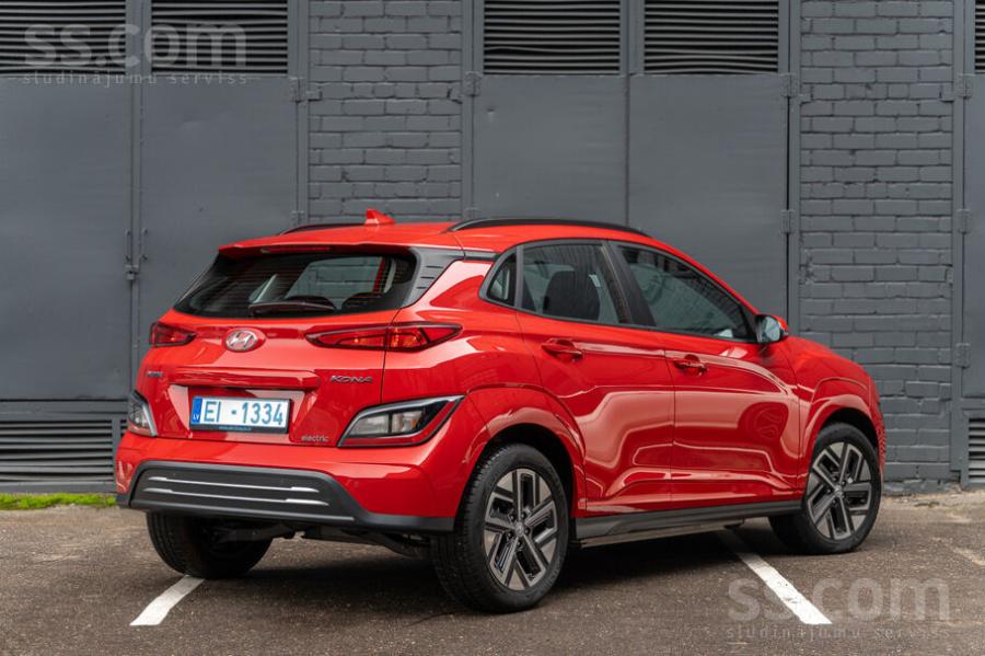 Balts Hyundai Kona 2022 Rīga, ar dzinēja tilpumu 0.00 L un nobraukumu 8 tūkst. km par 23900 €, foto 9 vietnē AUTOMOTO.COM.LV