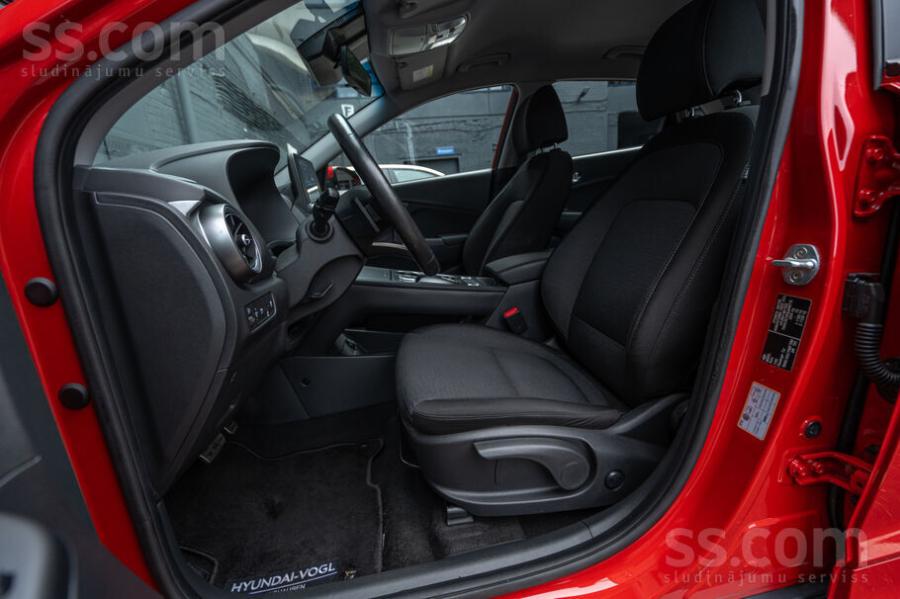 Balts Hyundai Kona 2022 Rīga, ar dzinēja tilpumu 0.00 L un nobraukumu 8 tūkst. km par 23900 €, foto 17 vietnē AUTOMOTO.COM.LV