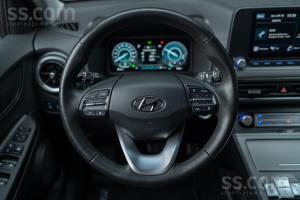 Balts Hyundai Kona 2022 Rīga, ar dzinēja tilpumu 0.00 L un nobraukumu 8 tūkst. km par 23900 €, foto 25 vietnē AUTOMOTO.COM.LV