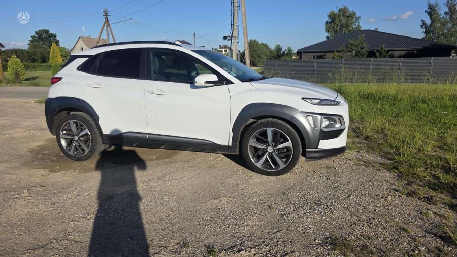 Белый Хендай Кона 2019 в Каунас, объемом двигателя 1.60 л и пробегом 180 тыс. км за 10200 €, фото 4 на AUTOMOTO.COM.LV