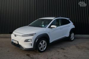 Balts Hyundai Kona 2020 Kauņa, ar dzinēja tilpumu 0.00 L un nobraukumu 29 tūkst. km par 26358 €, foto  vietnē AUTOMOTO.COM.LV
