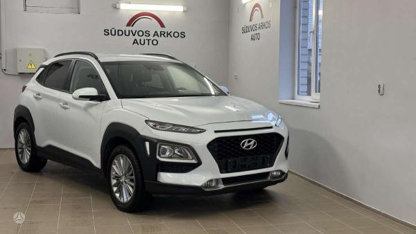 White Hyundai Kona 2020 in Marijampole, with an engine capacity of 1.60 L and mileage of 98 thousand km for 11850 €, photo 1 on AUTOMOTO.COM.LV