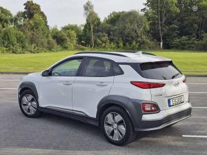 Balts Hyundai Kona 2020 Kauņa, ar dzinēja tilpumu 0.00 L un nobraukumu 68 tūkst. km par 15100 €, foto 6 vietnē AUTOMOTO.COM.LV