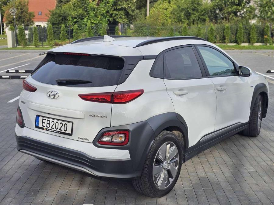 Balts Hyundai Kona 2020 Kauņa, ar dzinēja tilpumu 0.00 L un nobraukumu 68 tūkst. km par 15100 €, foto 8 vietnē AUTOMOTO.COM.LV