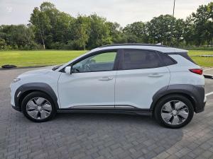 Balts Hyundai Kona 2020 Kauņa, ar dzinēja tilpumu 0.00 L un nobraukumu 68 tūkst. km par 15100 €, foto 14 vietnē AUTOMOTO.COM.LV