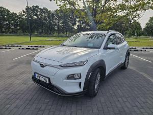 Balts Hyundai Kona 2020 Kauņa, ar dzinēja tilpumu 0.00 L un nobraukumu 68 tūkst. km par 15100 €, foto 15 vietnē AUTOMOTO.COM.LV