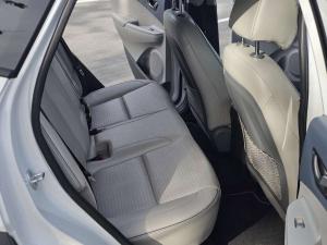 Balts Hyundai Kona 2020 Kauņa, ar dzinēja tilpumu 0.00 L un nobraukumu 68 tūkst. km par 15100 €, foto 29 vietnē AUTOMOTO.COM.LV